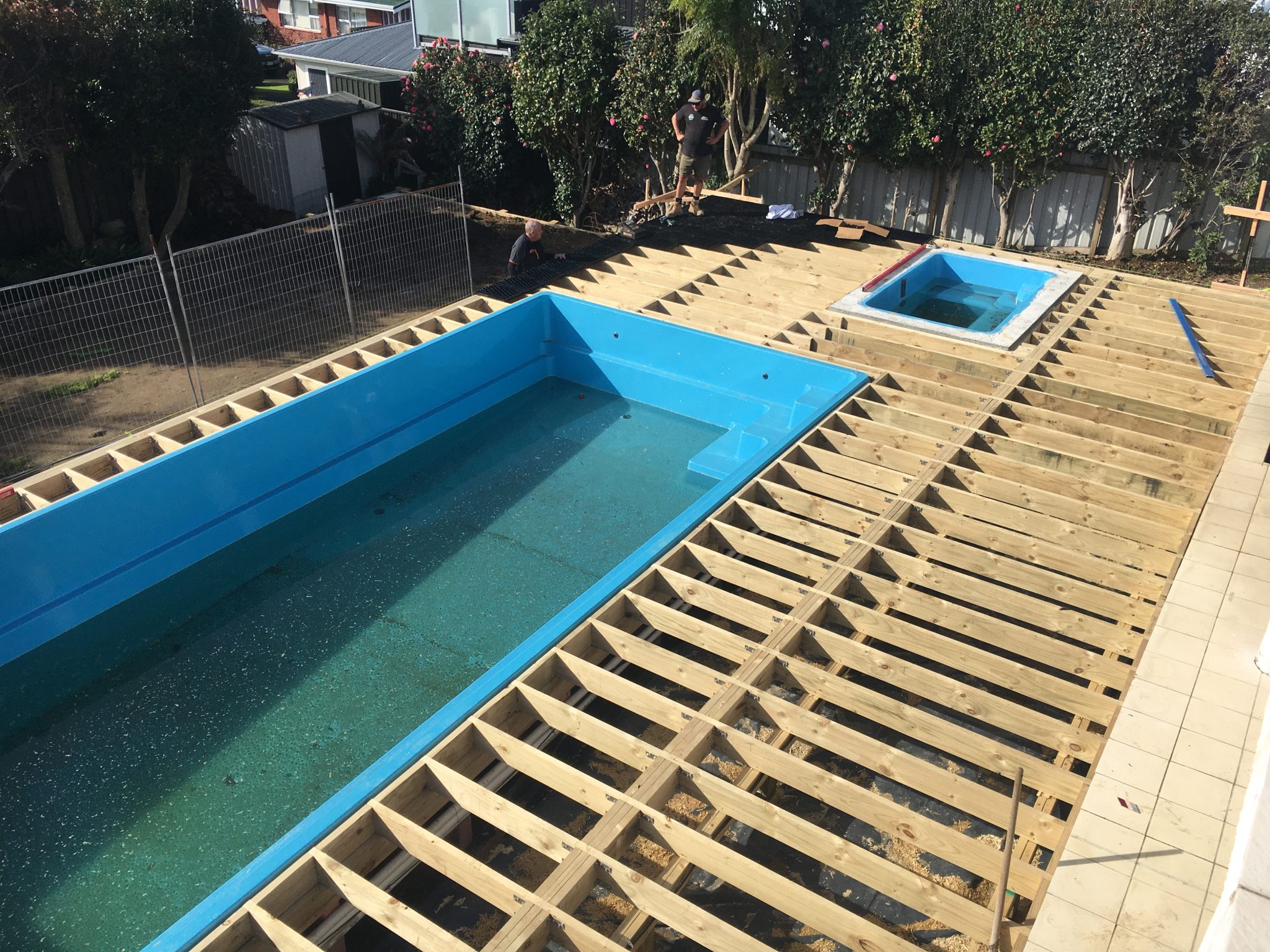 Silca System: Structural interlocking grates